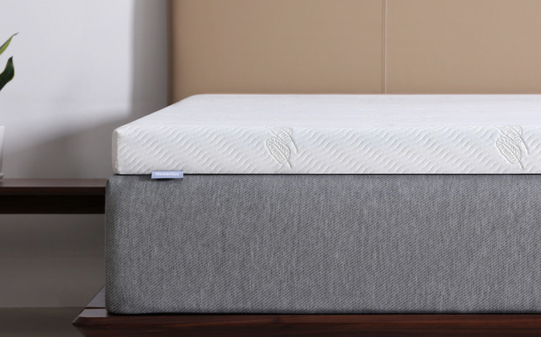 Newentor Mattress Topper Review (in 2025)